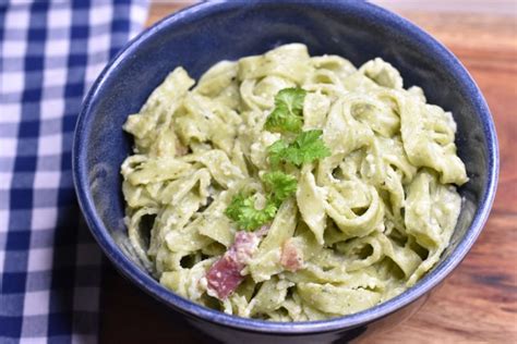 Tortellini Med Pesto Og Parmesanost Nem Opskrift
