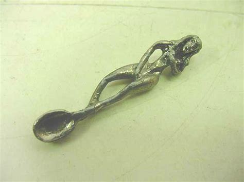 Figural Nude Woman Pewter Snuff Spoon 1811016230