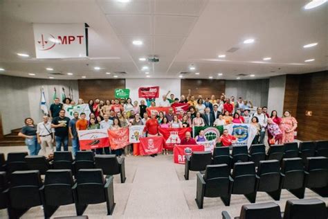 DIREITOS TRABALHISTAS ADUFC participa da instalação do Fórum Estadual