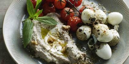 Oeufs de caille au caviar facile et rapide découvrez les recettes de