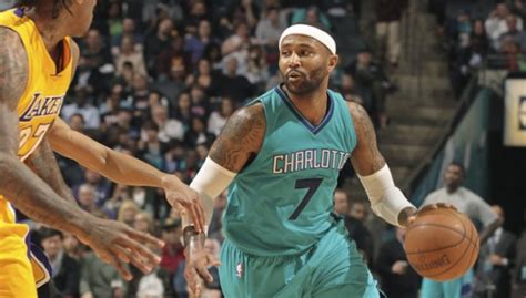 Cavs Rumors Cavaliers Very Interested In Signing Mo Williams