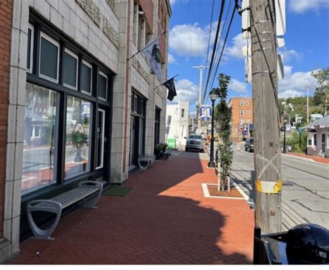 Lauren Stackhouse Realtor Pittsburgh Pa