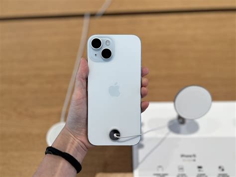 Iphone 15 開賣！台灣蘋果直營店 Iphone 15 新機全系列一次看 塔科女子