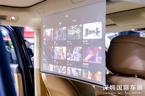 2024深圳国际车展：鸿蒙智行展台人气爆棚深圳之窗