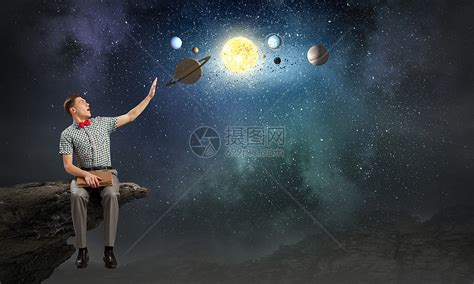 书探索太阳系行星的轻人太空的奥秘高清图片下载 正版图片300483564 摄图网