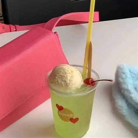壁纸 我来康康这期壁纸多nice 爱情 壁纸 康康