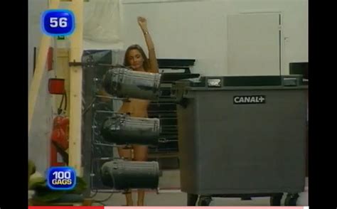 Vidéo Axelle Laffont nue dans Nulle Part Ailleurs Purepeople