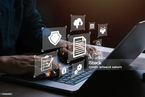 문서 관리 시스템 개념 온라인 문서 데이터베이스 및 디지털 파일 저장 시스템 소프트웨어 기록 보관 데이터베이스 기술 파일 액세스 문서 공유 가상현실에 대한 스톡 사진 및