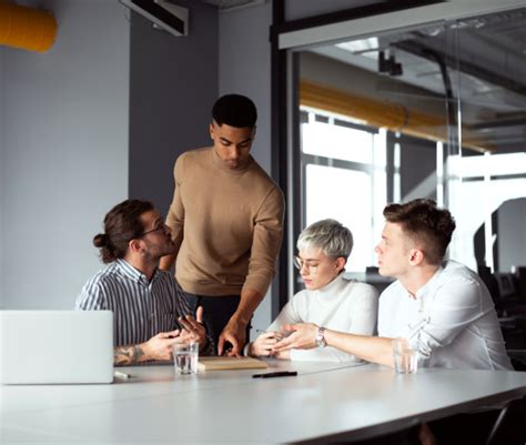 5 Reasons To Choose Synovia Digital As Your Consultant Partner