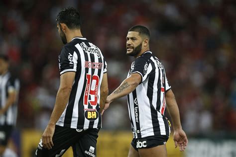 Atletico Mineiro Vs Flamengo Prediction Preview Team News And More Supercopa Do Brasil