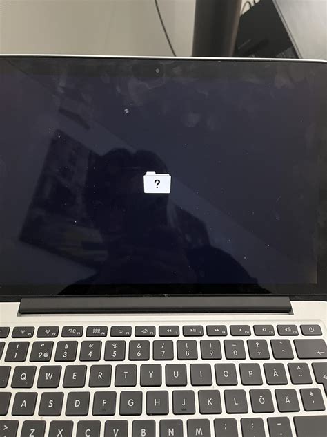 Help When I Try To Boot My Macbook This Is What Comes Up How To Fix It R Macbookpro