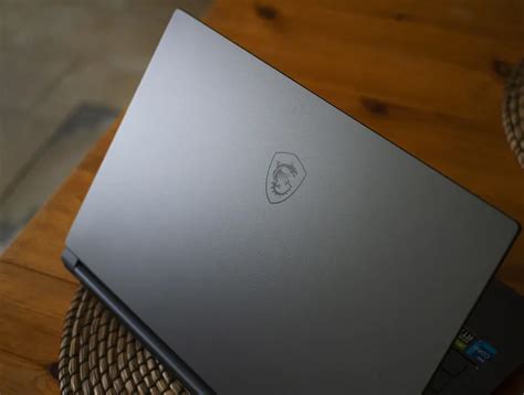 ОБЗОР MSI STEALTH 15M: ТОНКИЙ НЕ ВСЕГДА ВЫИГРЫВАЕТ - MSI