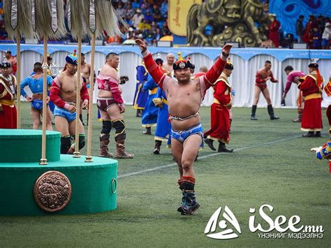 Архангайн 100 жилийн баяр наадамд Улсын харцага Б Зоригтбаатар түрүүлж Улсын арслан М Бадарч