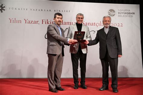 Tyb Yazar Fikir Adamı Ve Sanatçıları Ödülleri Sahiplerini Buldu