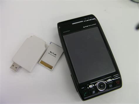Willcom（ウィルコム）が元気ないようなので、わざと買ってみたw 【偏見】世事について書いてみる【袈裟切り】