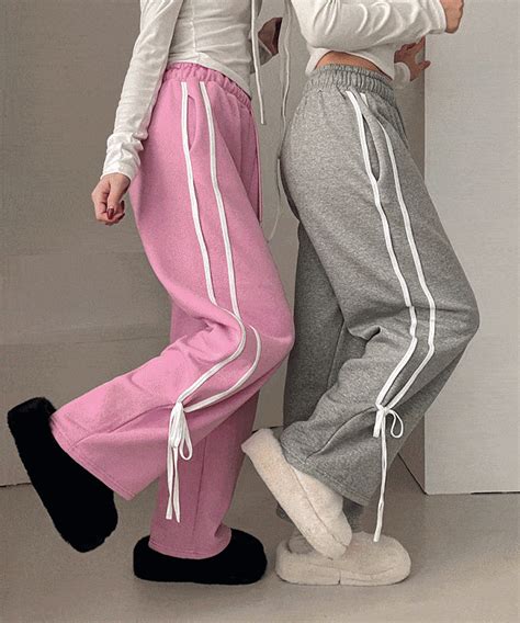 기모리본포인트🎀 러블리힙 패퍼 트랙 리본 라인 트레이닝 밴딩 기모 팬츠 에이블리