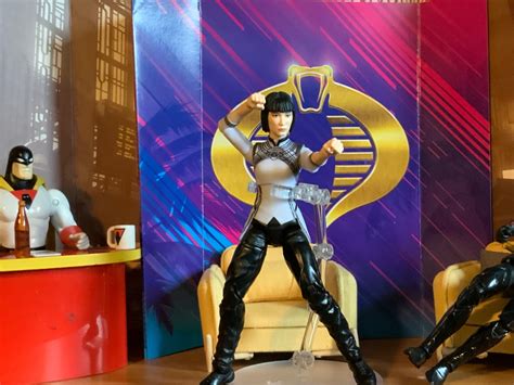 Review Marvel Legends Shang Chi And The Legend Of The Ten Rings