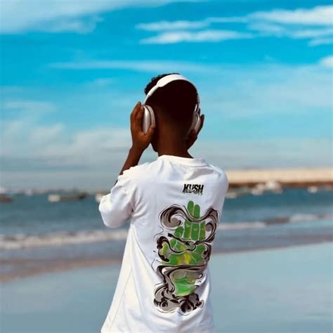 Libaan Mohamed Mire 🤴 Libaanzilva • Threads Say More