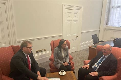 Вже опрацьовуються практичні механізми відбудови України Юлія Свириденко в Лондоні