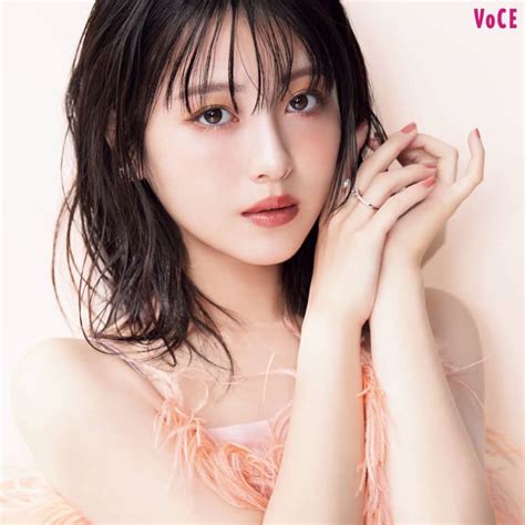 【衝撃】浜辺美波の意外なプライベートを公開 幸せそう スピードニュース速報まとめ