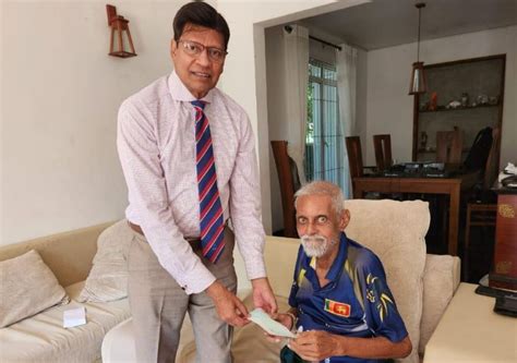 Slc Gives Iconic Fan Uncle Percy Rs 5 Million For His Health