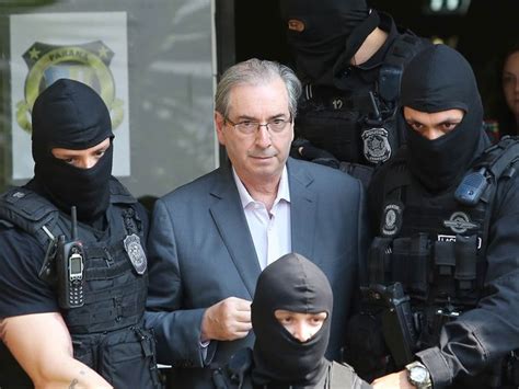 G1 Eduardo Cunha Faz Exame De Corpo De Delito No Iml Em Curitiba