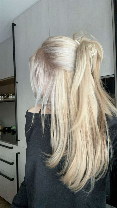 Blonde White Hair Light Platinum Blonde Blonde And Platinum Hair