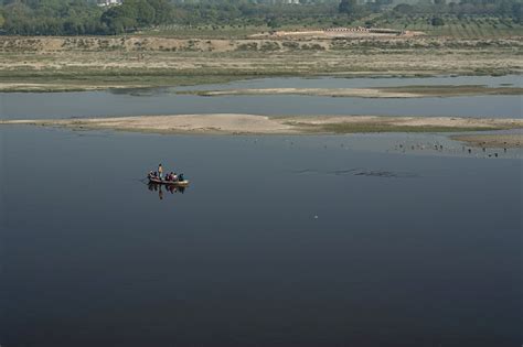 Sungai Yamuna Di Belakang Taj Mahal Agra Pemandangan Sungai Yamuna Juga