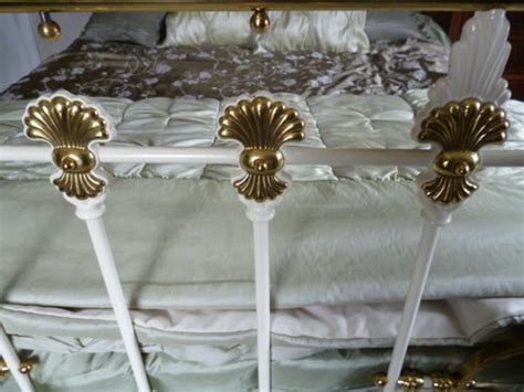 Cast Iron And Brass Bed Antiques Atlas