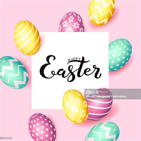 손으로 스케치 비문 행복 부활절 텍스트 휴일 인사말 카드 손으로 그린 부활절 포스터 배너 템플릿 레터링 타이포 그래피 계란과 흰색 시트 장식 프레임 벡터 일러스트 레이 션과