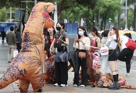 吳德榮：國慶日轉乾冷 留意秋颱發展 生活 中央社 Cna