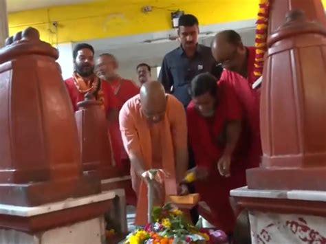 Up Cm Yogi Adityanath Visits Pitambra Peeth Datia See Photos Of Maa