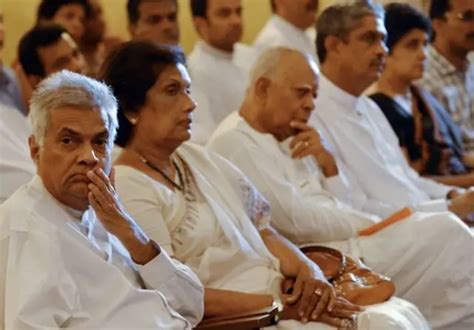 ආර් සම්බන්ධන් දිවියට සමුදුන් ශ්‍රී ලංකාවේ දෙවන දෙමළ විපක්ෂ නායකයා ගැන