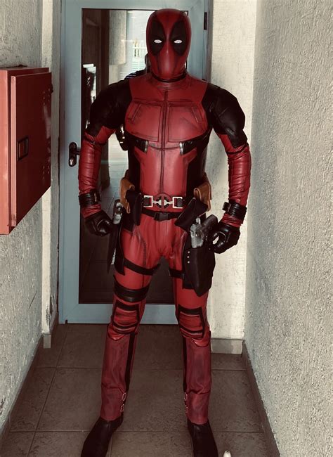 Deadpool Kostuum En Masker Deadpool Cosplay Kostuum Gemaakt Etsy