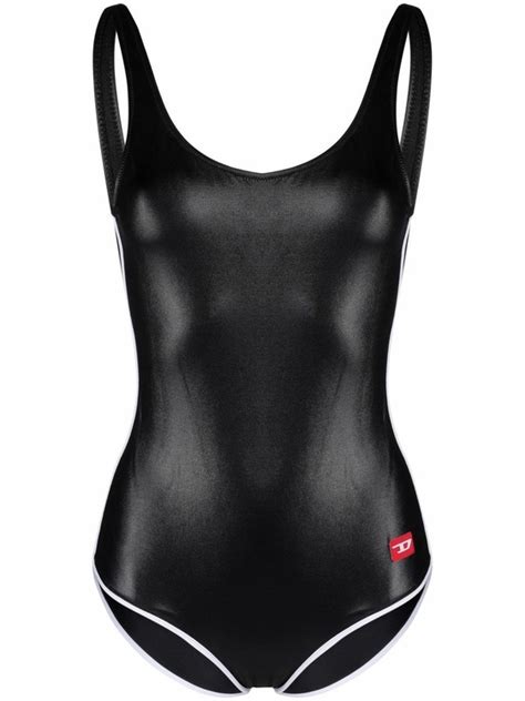 Holding And Pissing Secretly In Public All Day Omorashi Experiences Omorashi