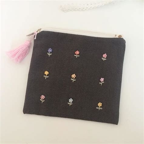 매직파우치에욤 딱 립스틱이나 팩트정도만 들어가는 미니사이주 파우치 9월 수강생 모집듕 현풍테크노폴리스 이디야커피 현풍로점 월요일 오전 11시9월12일 휴강 목요일 저녁