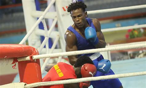 Holguinero Soto campeón en Copa Independencia de Boxeo Radio Angulo