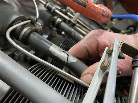 Why Valves Stick… - SavvyAviation