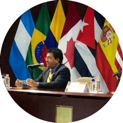 Lic Alfonso Macías Ortiz Congreso Internacional AMCICHAC