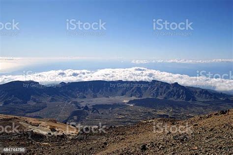 보기 Pico 델 테이데 On 테네리페 0명에 대한 스톡 사진 및 기타 이미지 0명 갈색 건축물 Istock