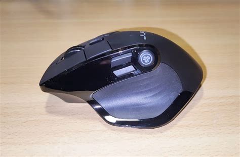 Jlab Epic Wireless Mouse Review Ergonomic Silent Buttons And Lcd Screen