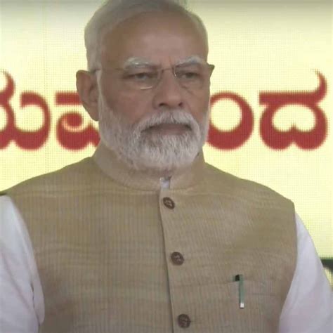 Pm Modi In Bengaluru ಬೆಂಗಳೂರಿನ ರಸ್ತೆಯಲ್ಲಿ ಅಭಿಮಾನಿಗಳಿಗೆ ಕೈ ಬೀಸಿದ ಮೋದಿ