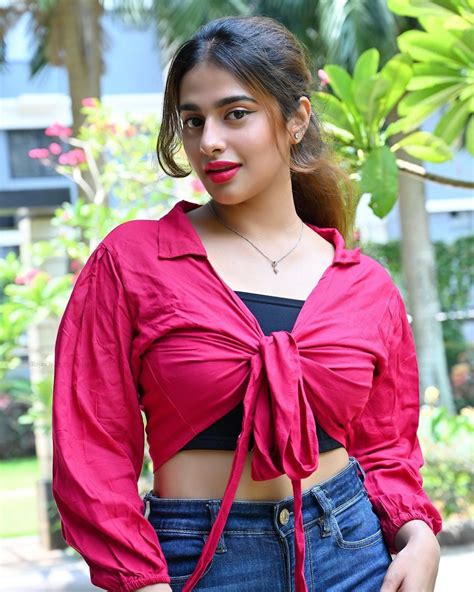 Nayanthara Chakravarthy 🥵💦 Rmalluhorny