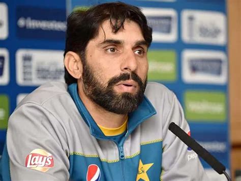 Pakistan Coach Misbah Ul Haq Cracks The Whip Bans Biryani Sweets For