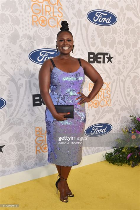 Deborah Joy Winans Feet
