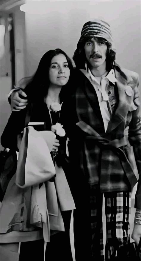 Pin By 𝒟𝒶𝒽𝓁𝒾𝒶 On George Harrison Beatles Girl Beatles George Olivia