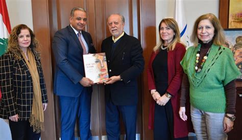 المرتضى التقى وفدا من عائلة الفنان التشكيلي الراحل مارون طنب Lebanonfiles