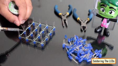 4 X 4 X 4 PCB LED Cube Arduino Maker Pro