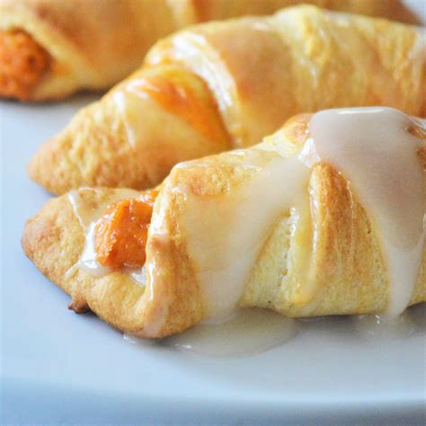 Pumpkin Cream Cheese Crescent Rolls