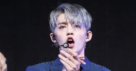 포토 세븐틴 에스쿱스 박수